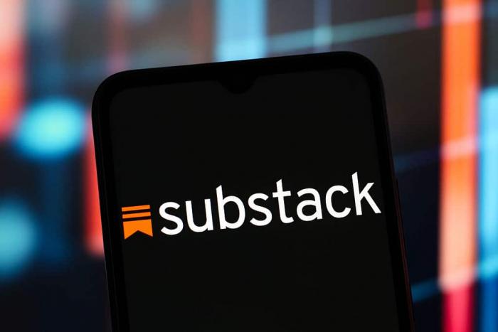 Substack Faces Issues of Plagiarism After Major Bestselling User ...