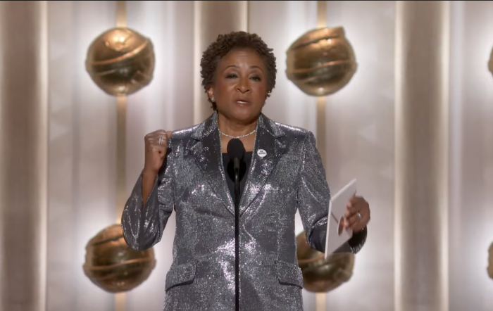 Shout Out to Wanda Sykes for Accepting Ricky Gervais's Golden Globes Award